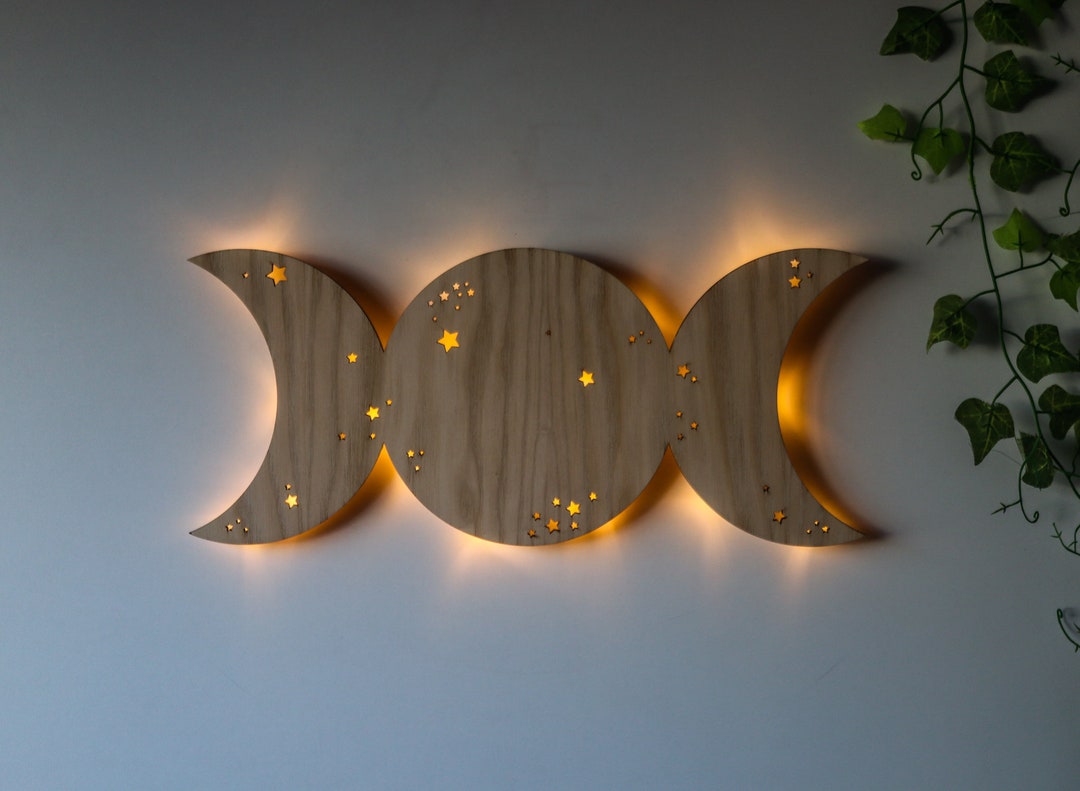Coppermoon Moon Lamp Wall Light - Light Wood Lamp, Moon Phases Witchy ...