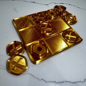Roblox Themed Tic-tac-toe Game - 3D Printed Gold Board and Robux Shaped ...