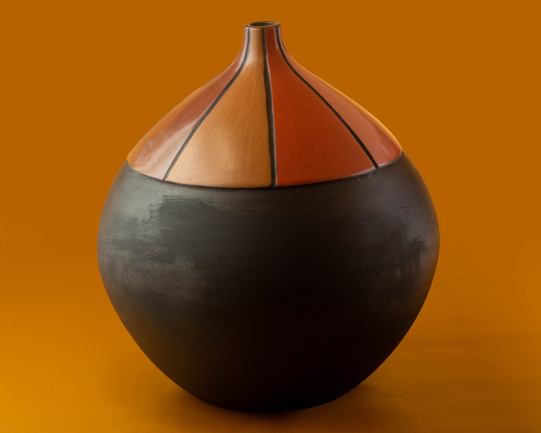 Vase Pututo Style, Manto Design 10h - Etsy