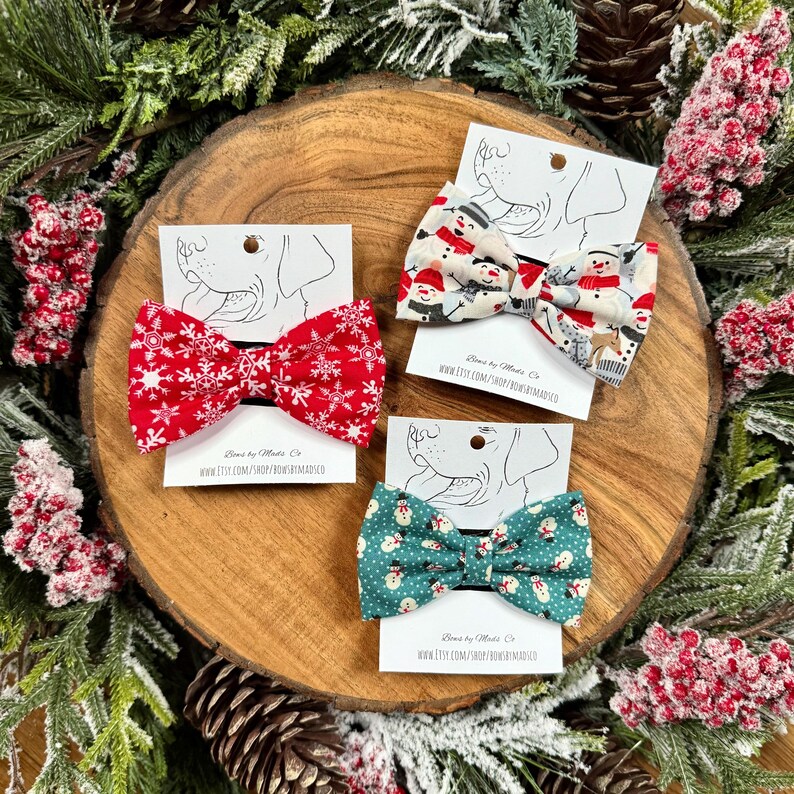 Red Snowflakes and Snowmen Christmas Dog Bow Tie - Dog Collar Bows for ...