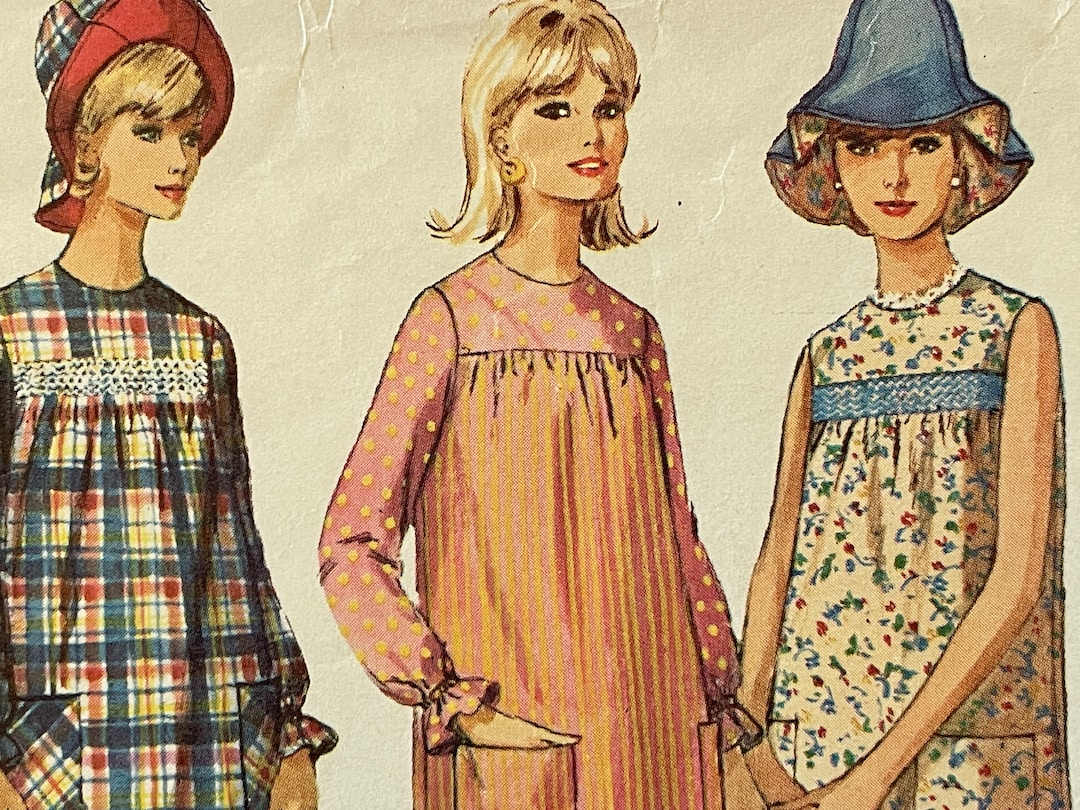 Vintage 1960's Smocked Dress With Detachable Collar and Bucket Hat ...