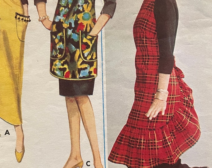 Vintage 1960's Apron With Wide Ruffle in Three Versions---butterik 3308 ...