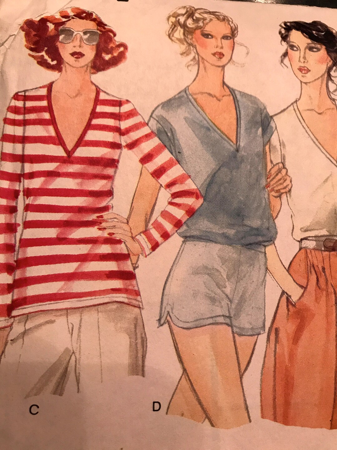 Nice Vintage Pattern for A Set of Knit Topsvogue - Etsy