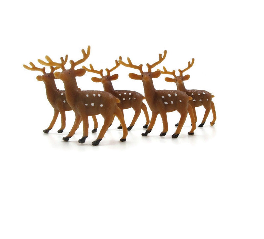 Miniature Deer Set of 5, Vintage Style Deer, Plastic Deer, Christmas ...