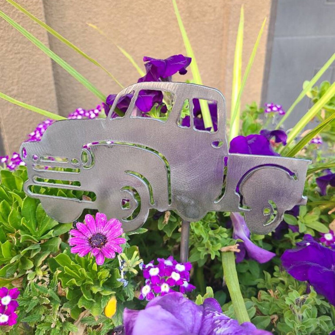 Metal Rustytruck Garden Stake Rustic Garden Decor Yard Art - Etsy