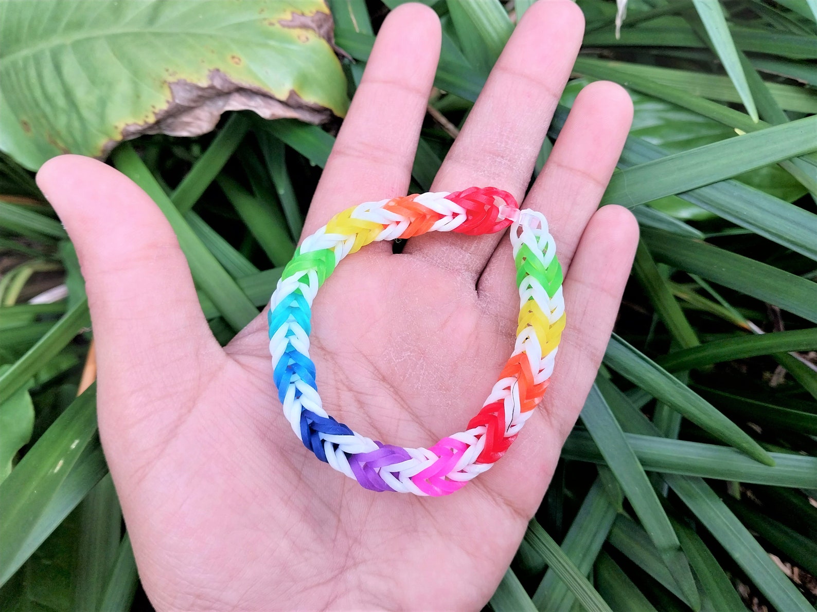 Grab Bag-5 Fishtail Rainbow Loom Bracelets Loom Band Sensory Toy ...