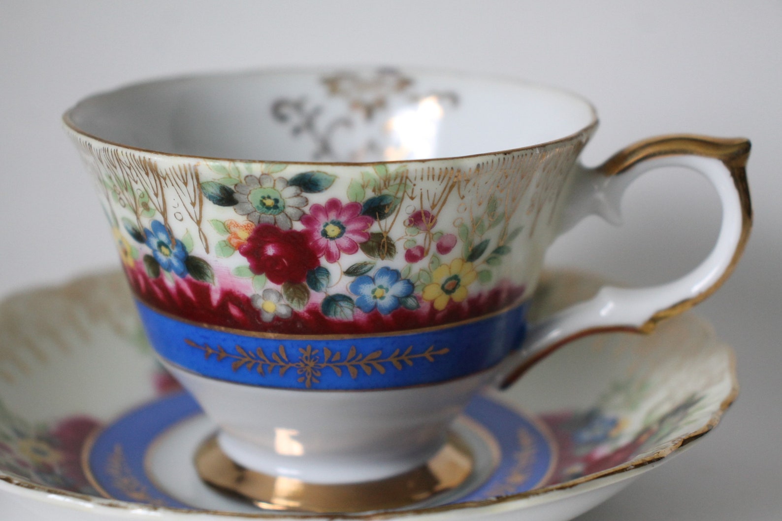 Floral Teacup and Saucer Castle China Japan Aristocrat - Etsy