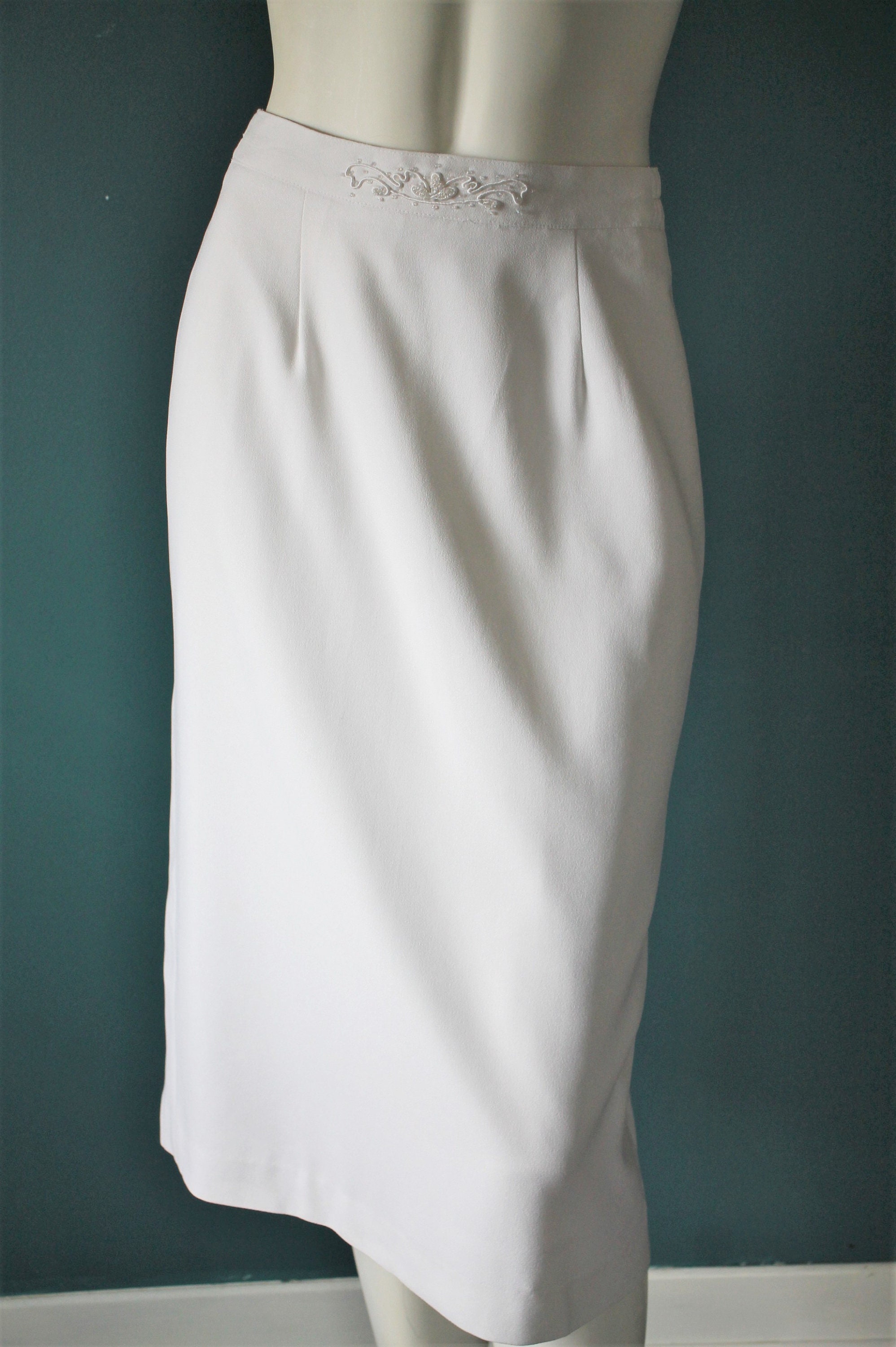 White Beaded Skirt Suit Anthony Sicari Size 10 Vintage | Etsy