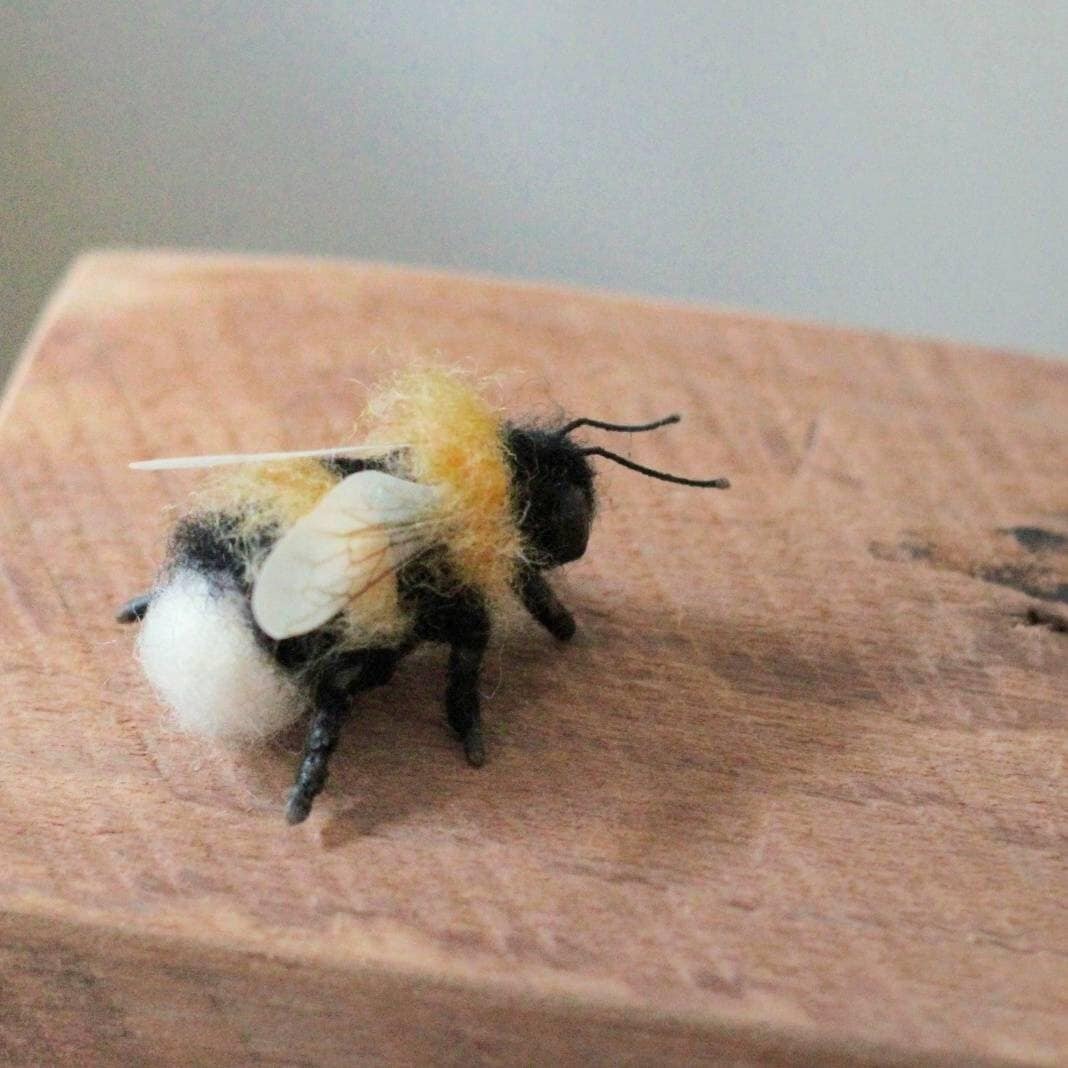 Fiber Arts Art & Collectibles Wool fluffy bees bee miniatures bumblebee ...