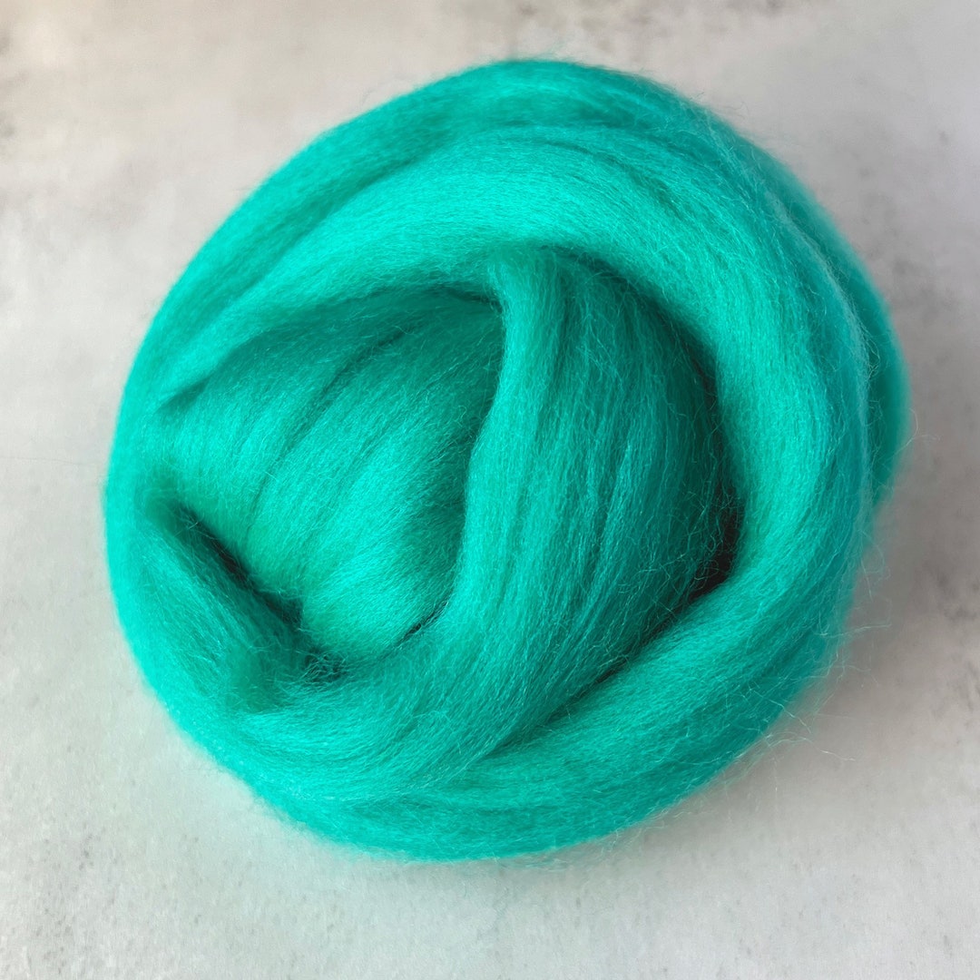 2oz Jade Merino Wool Roving: Needle Felting, Spinning Fiber - Etsy