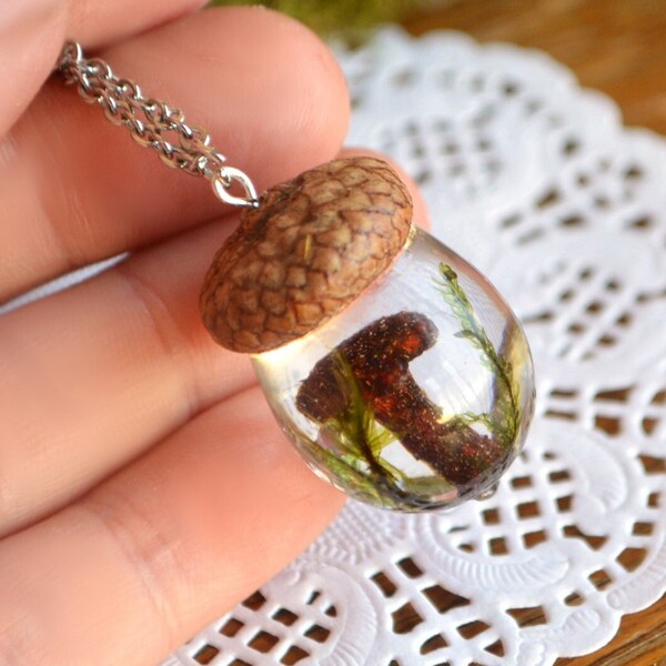 Resin Acorn Necklace - Etsy