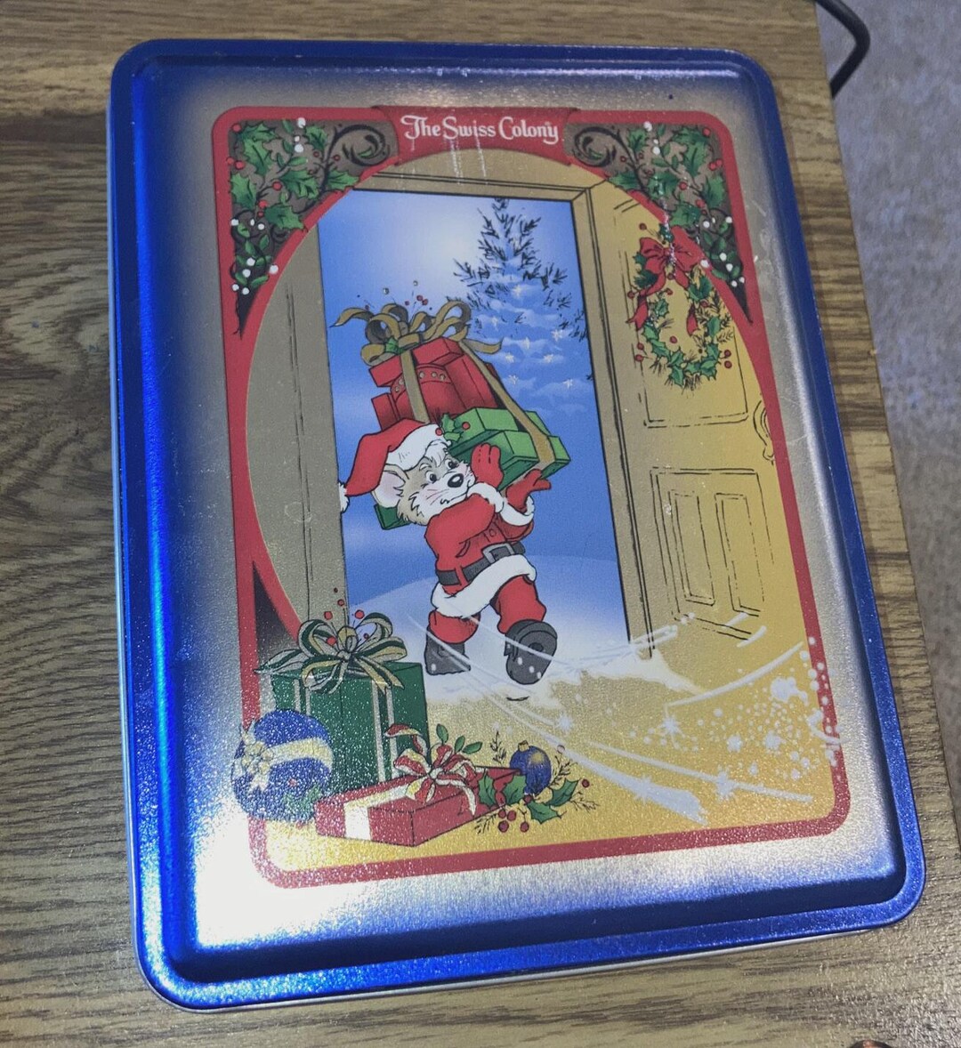Vintage Swiss Colony Cookie Tin , Christmas Santa Mouse 8x6x2 Circa ...