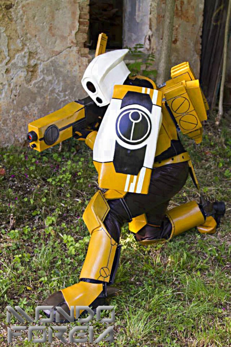 MADE TO ORDER* Tau Fire Warrior Armor for Cosplay Larp Warhammer 40000 ...