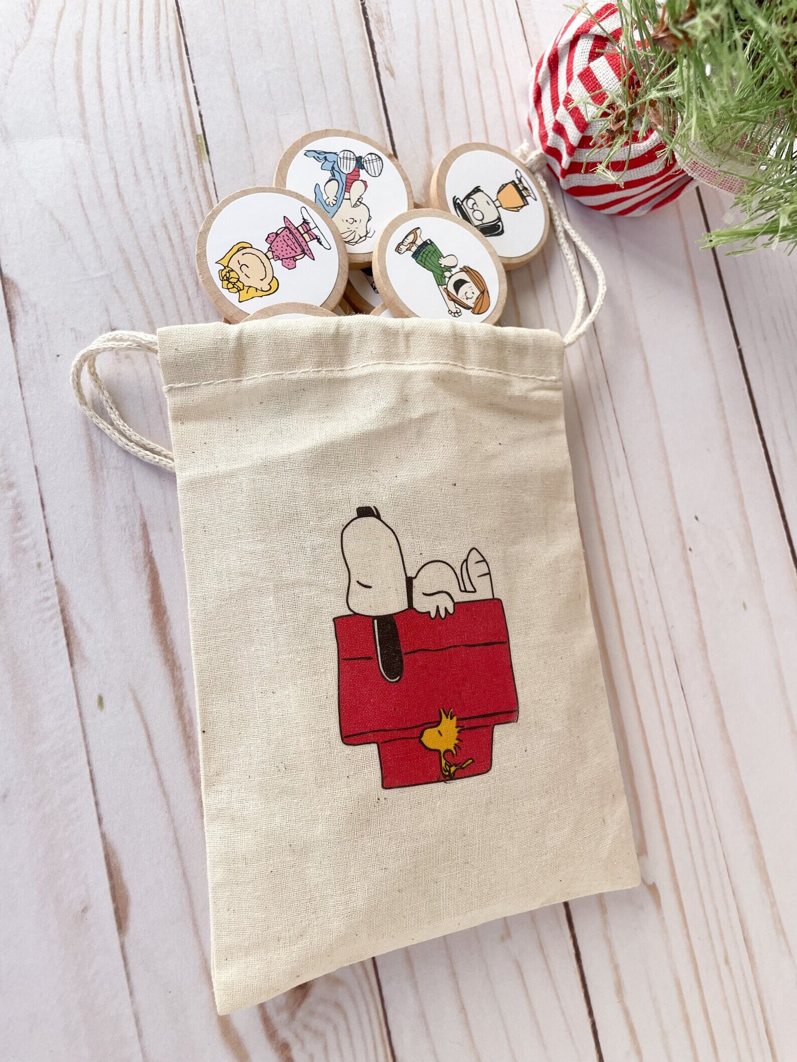 Snoopy and Friends Memory Game - BEAGLE - Holiday Family Activity ...