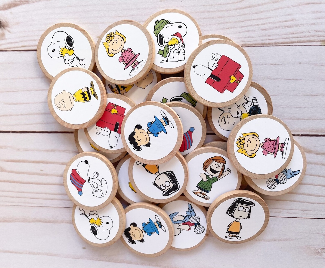 Snoopy and Friends Memory Game - BEAGLE - Holiday Family Activity ...
