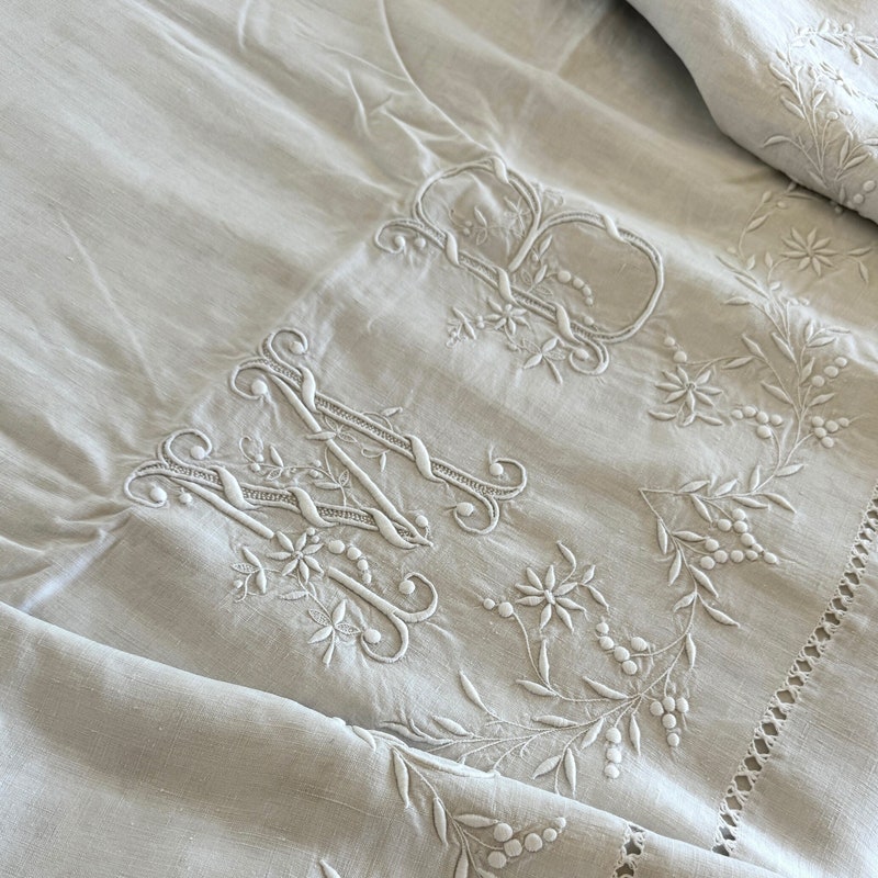 Vintage Bed Linens - Etsy