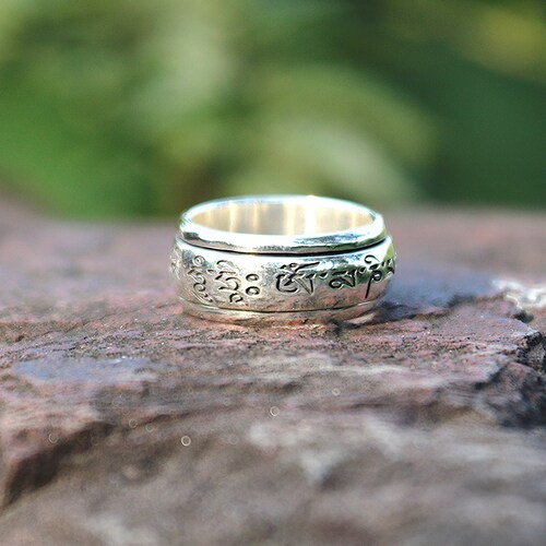 Sterling Silver Om Mani Padme Hum Ring - Etsy