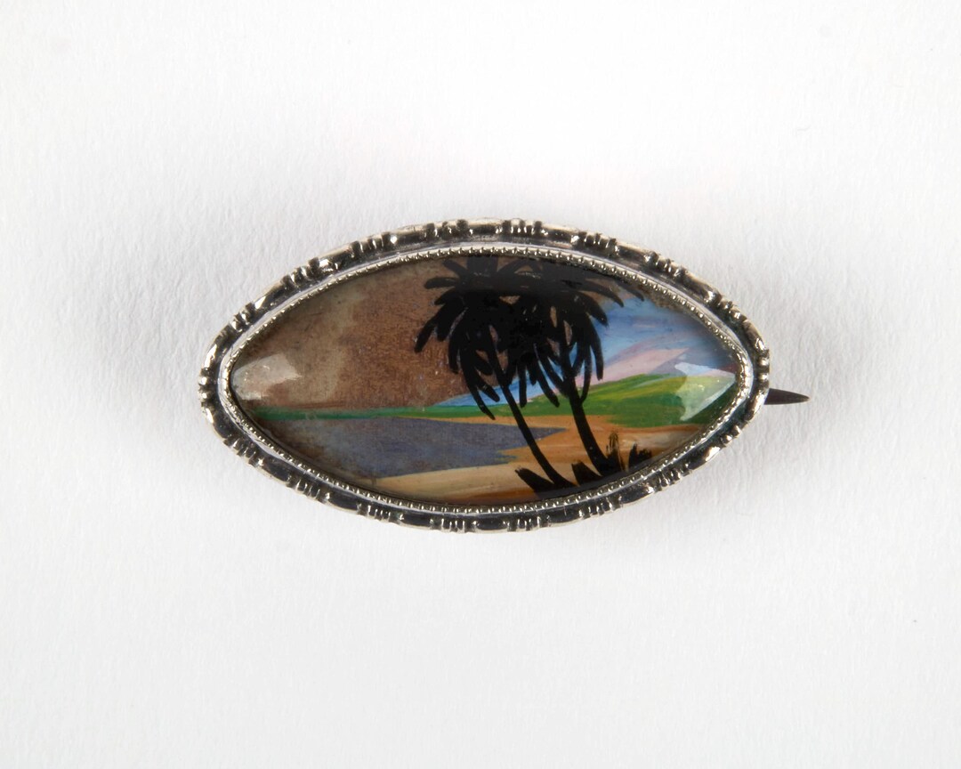 Vintage 1930's Art Deco Thomas Mott Silver Brooch Decorated With a ...