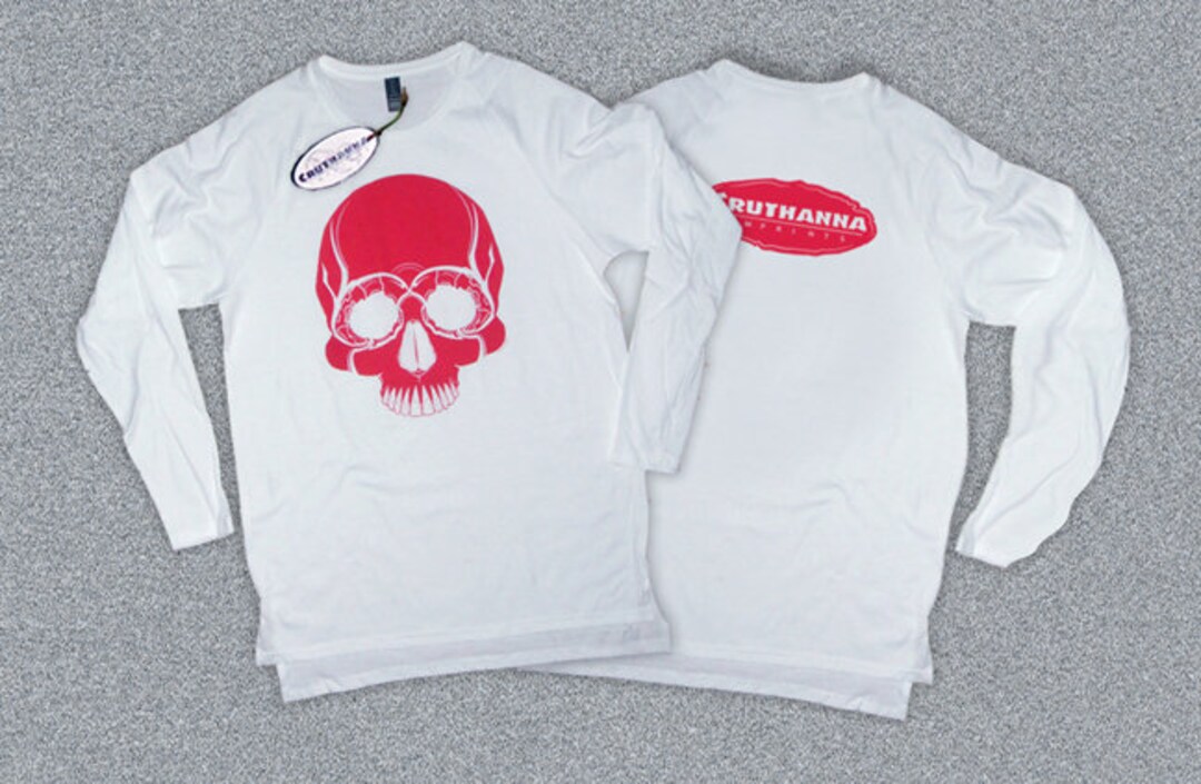 The Skull on Anvil Long and Lean Raglan - Etsy
