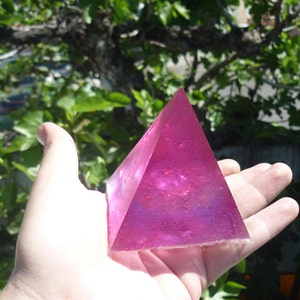 Violet Energy Pyramid Metayantra Pranic Device Energy Quartz Metal ...