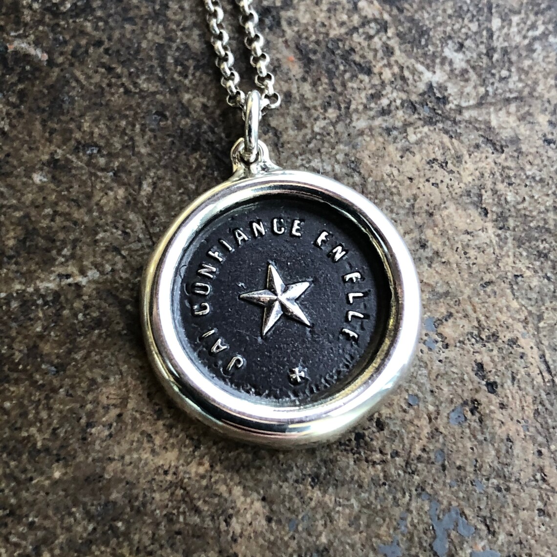 Star & Motto Wax Seal Pendant | Etsy