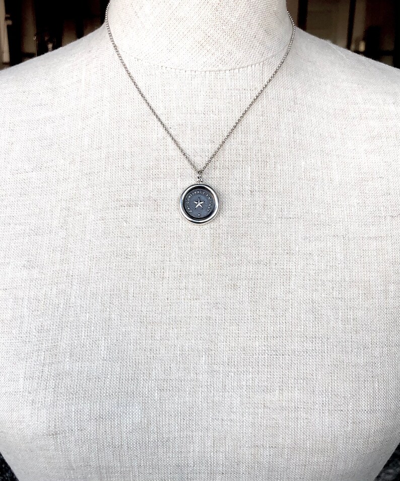 Star & Motto Wax Seal Pendant - Etsy