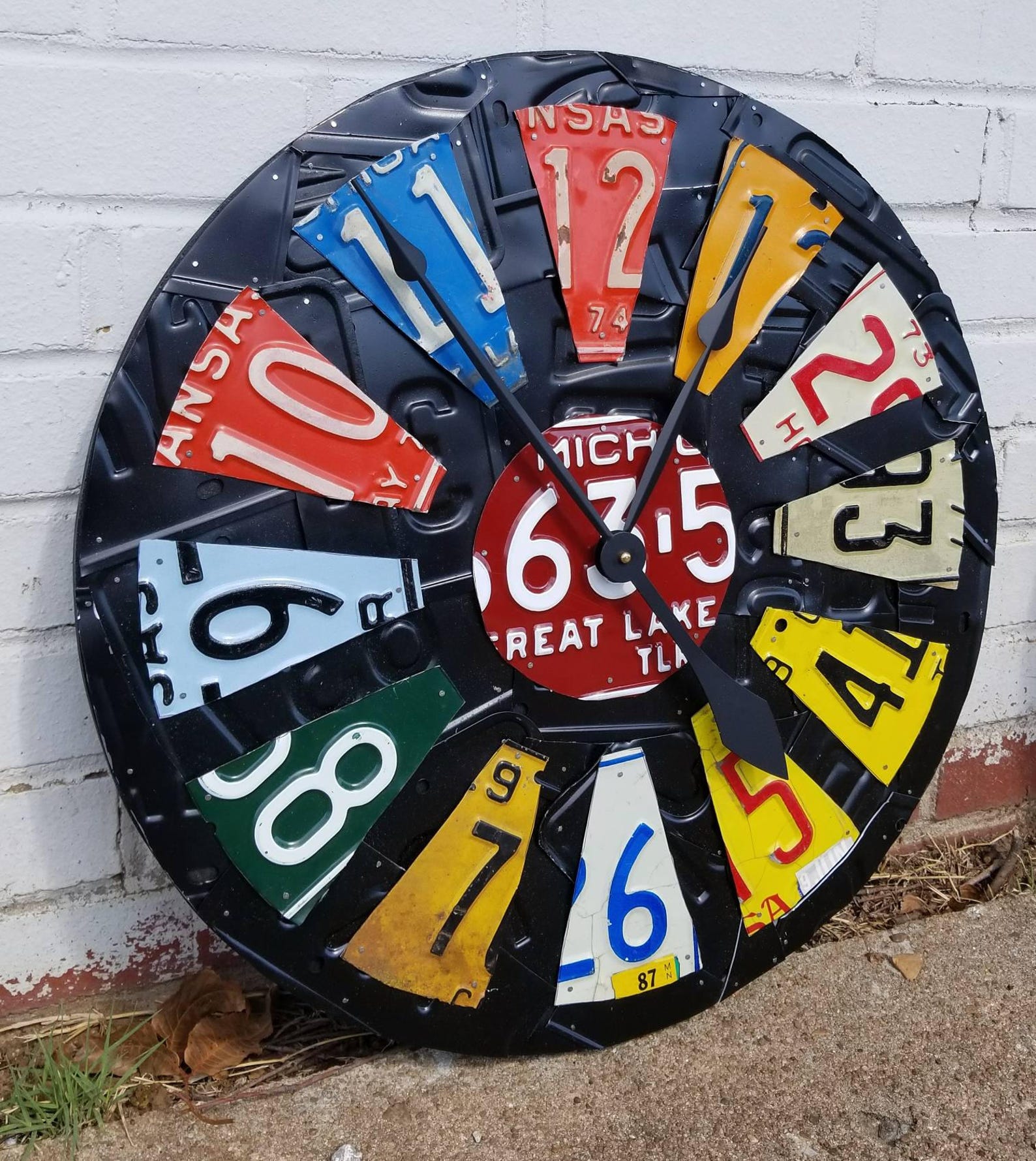 Vintage License Plate Clock - Etsy