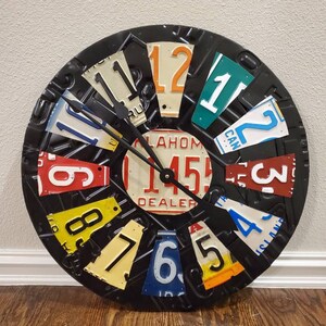 Vintage License Plate Clock - Etsy