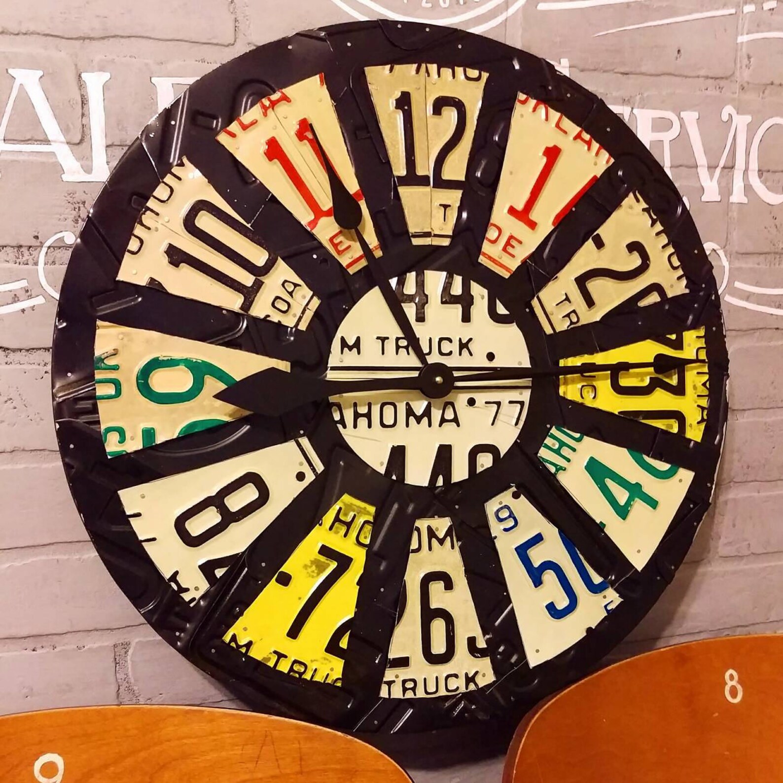 Vintage License Plate Clock - Etsy