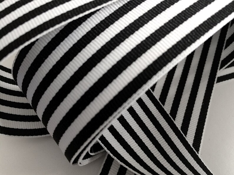 1-1/2 Inch Black and White Striped Ribbon 2 yd. | Etsy