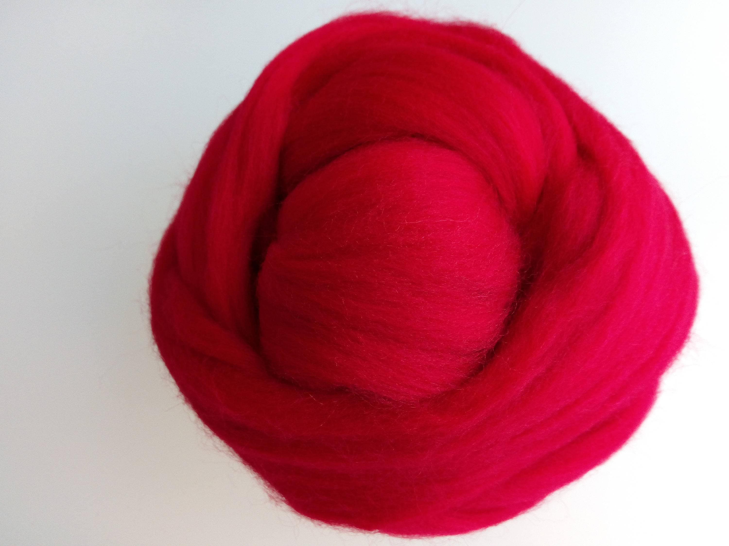 Scarlet Red 100% Merino Wool Tops Roving Felting Spinning - Etsy UK