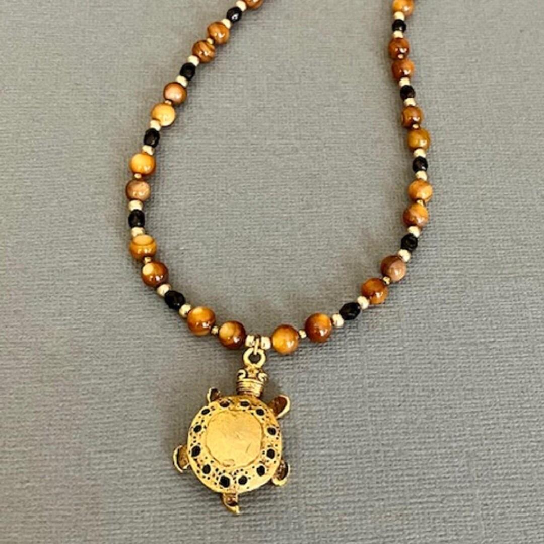 Gold Turtle Necklace Small Pendant, Beaded Necklace Turtle Pendant ...