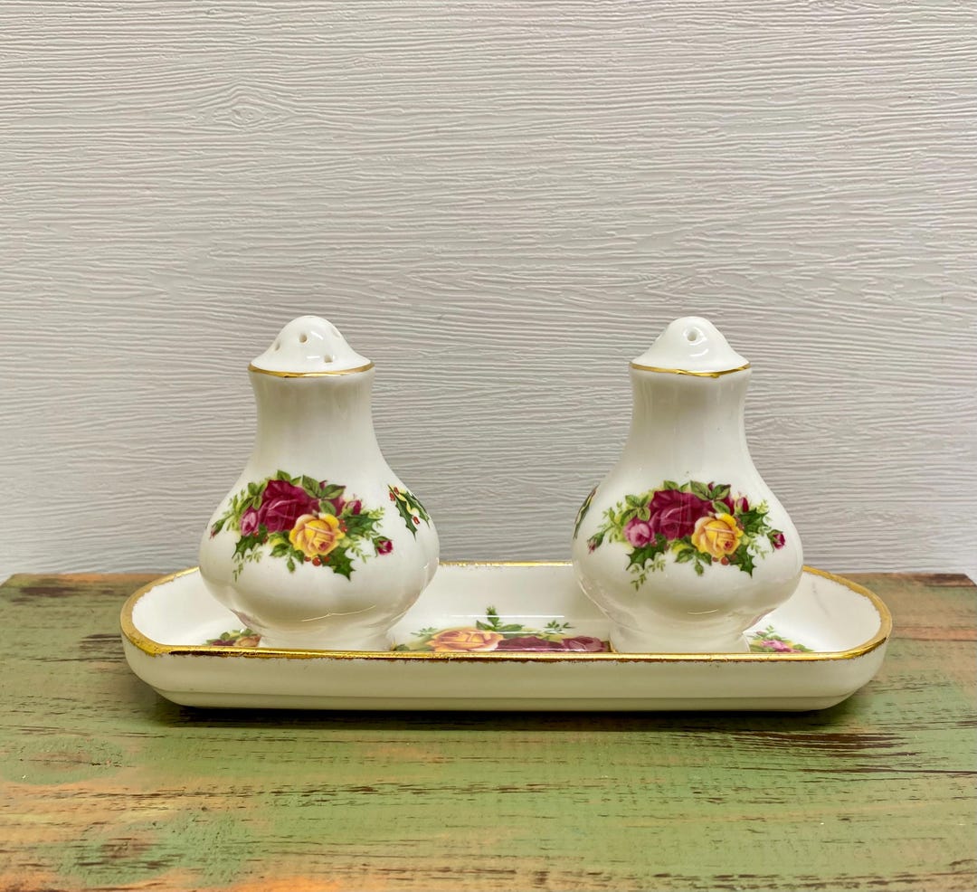 Rare Royal Doulton Royal Albert Old Country Roses Christmas Magic Tree ...