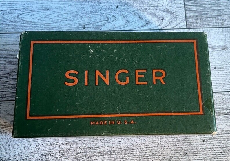 Vintage Singer Sewing Machine Attachments 121899 Set of 7 - Etsy