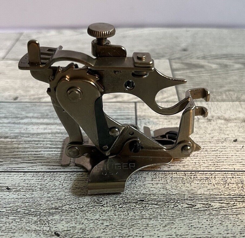 Vintage Singer Sewing Machine Attachments 121899 Set of 7 - Etsy