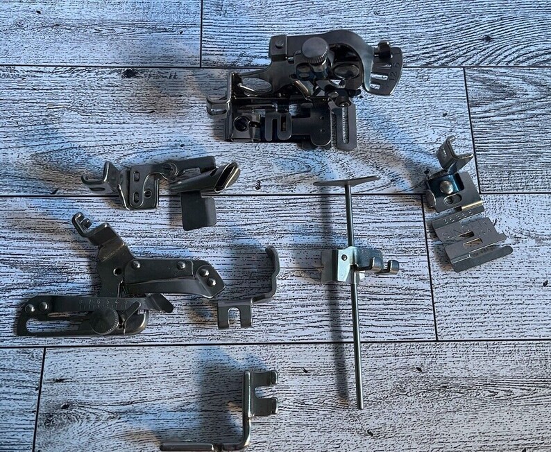 Vintage Singer Sewing Machine Attachments 121899 Set of 7 - Etsy