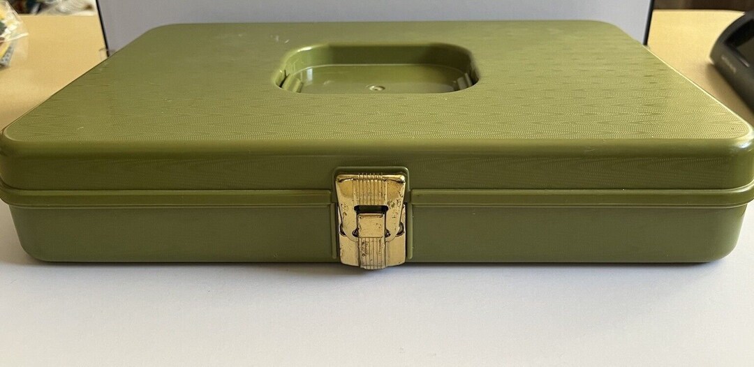 Vintage Wilson Wil-hold Sewing Thread Bobbin Holder Box Case Avacado ...