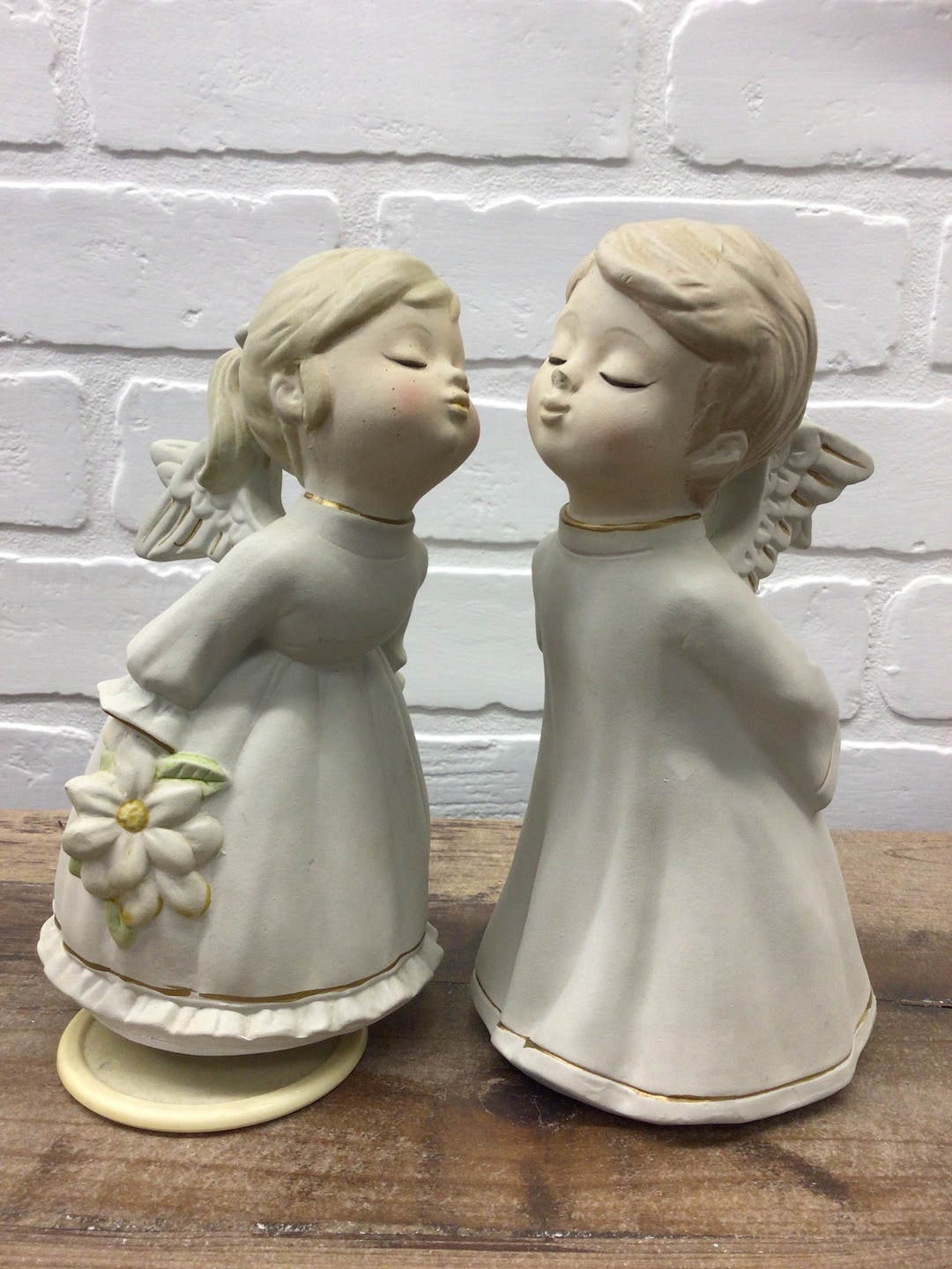 Vintage Ceramic Kissing Boy/girl Angels/ Musical Ceramic Angel ...