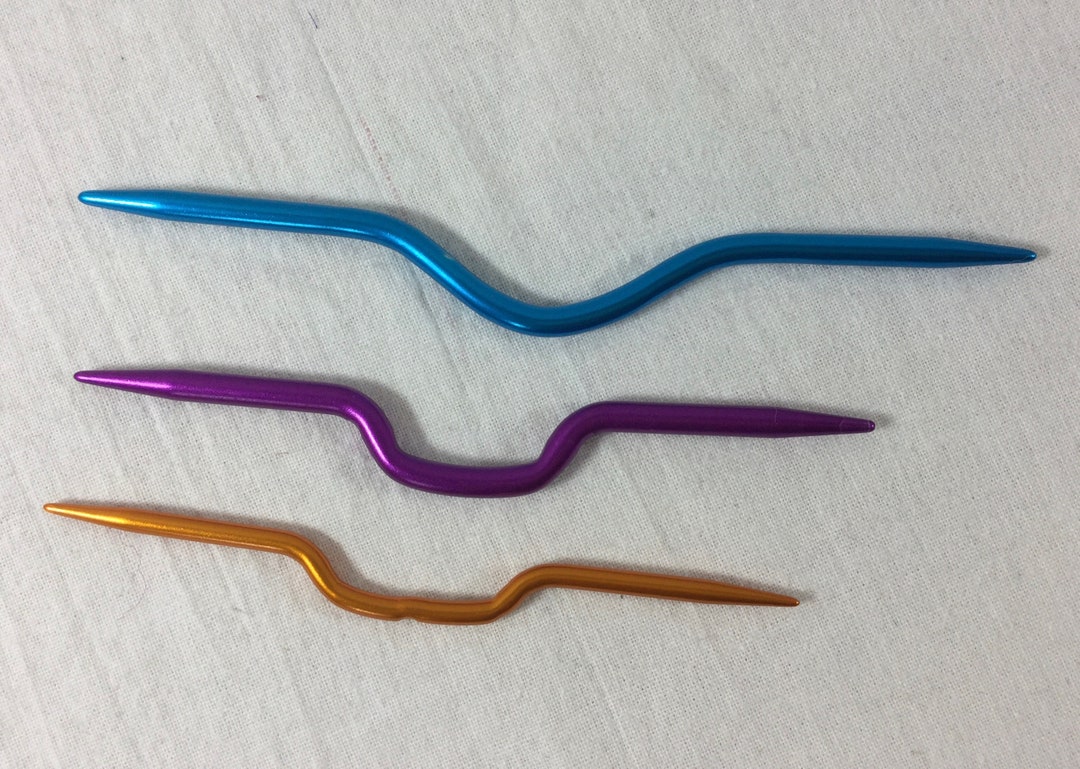 Set of 3 Coloured Aluminium Bent Cable Needles in Varying Sizes - Etsy UK