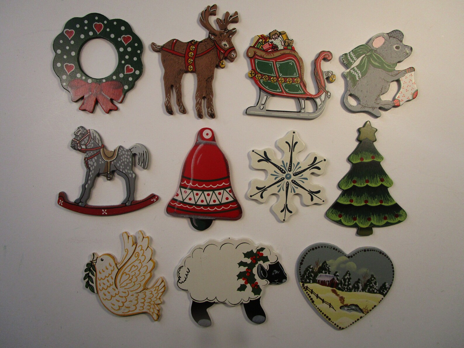 11 Christmas Pre-painted Wood Cutouts for Crafts Ornaments - Etsy