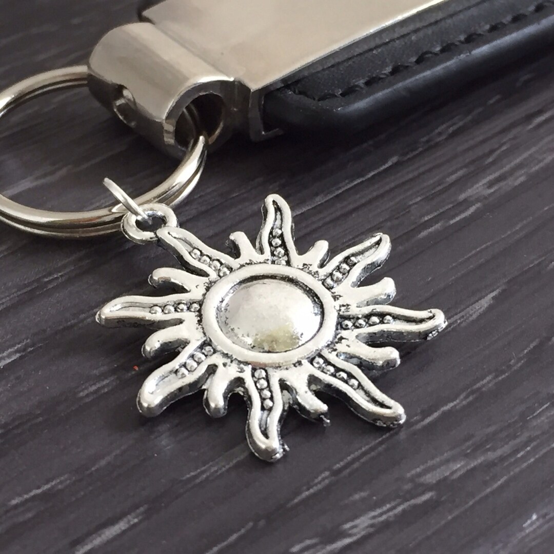 Sun Keychain, Sun Starburst Flower Keychain, Sun Jewelry, Customized ...