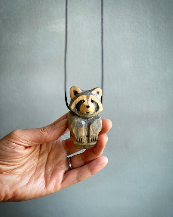 Raccoon Totem