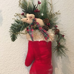 Winter Mittens Wall Hanging - Primitive Mittens - Primitive Mice ...