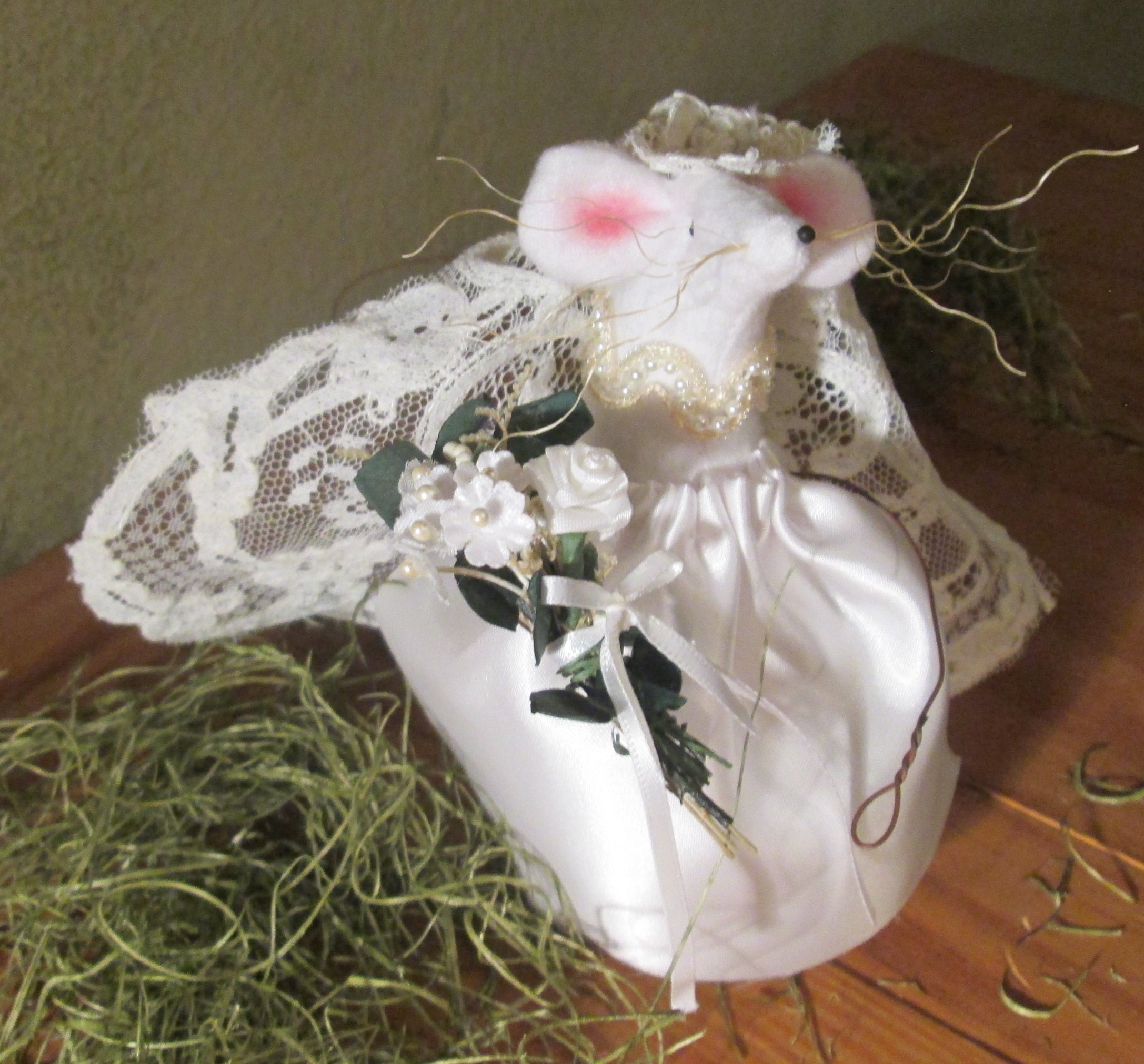 Handmade Wedding Mice , Bride and Groom Mice , Wedding Decoration ...