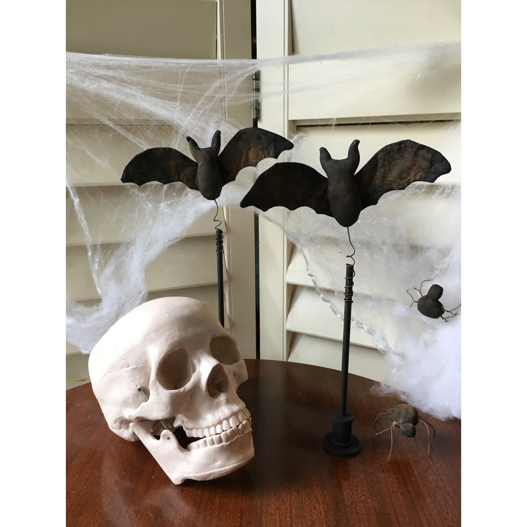 Primitive Handmade Halloween Bats and Spiders - Halloween Party Decor ...