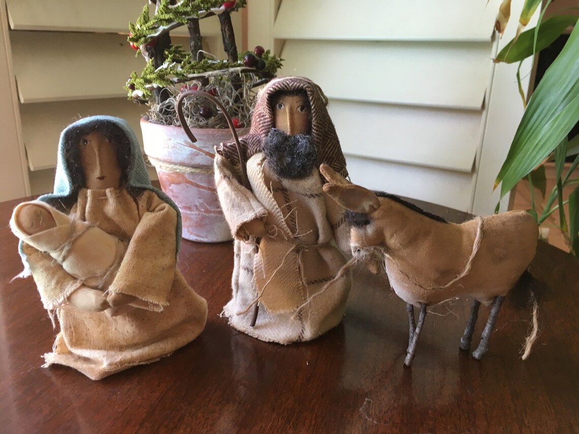 Primitive Nativity Scene 15 piece set Complete with Wise | Etsy