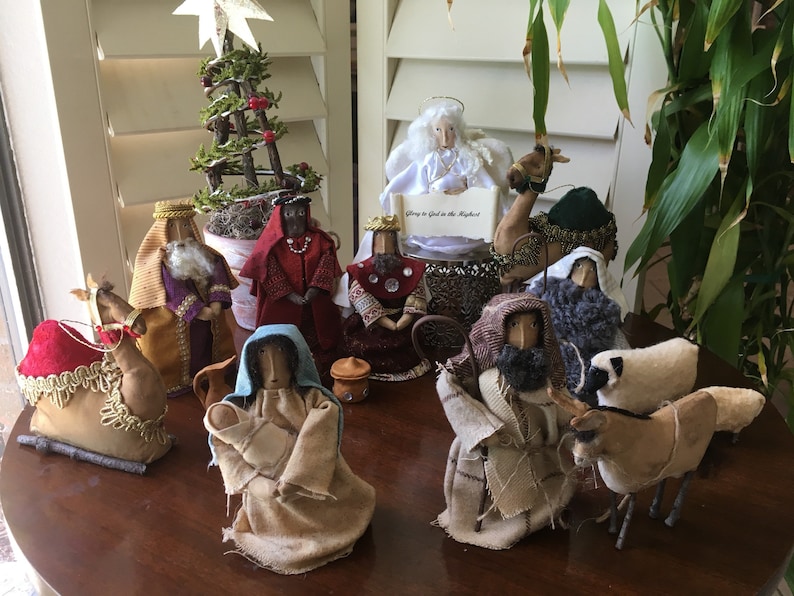 Primitive Nativity Scene 15 Piece Set Complete With Wise - Etsy