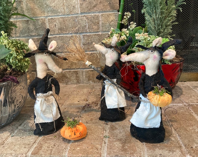 Primitive Witch Witch Display Halloween Room Accent | Etsy