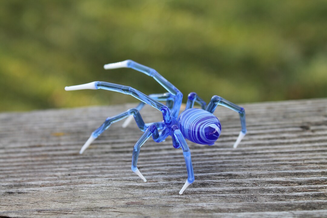 Blown Glass Figurine Art Insect SPIDER, Art Glass Spider Figurine Glass ...