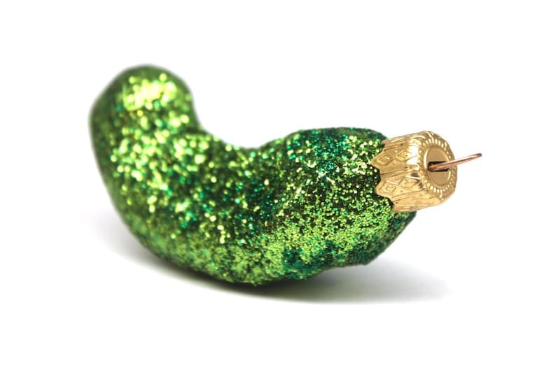 GREEN SPARKLE PICKLE Blown Glass Christmas Glass Christmas Pickle - Etsy